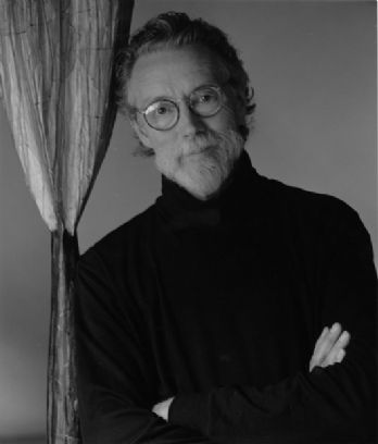 Wendell Castle | Smithsonian American Art Museum