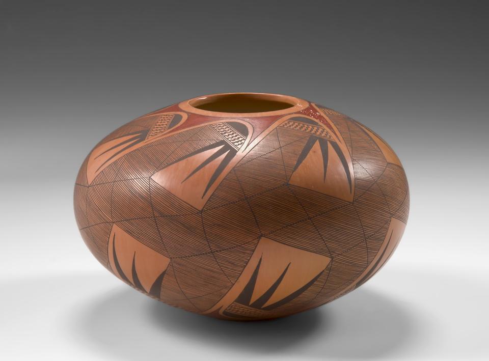Pot with Geometric Decoration | Smithsonian American Art Museum