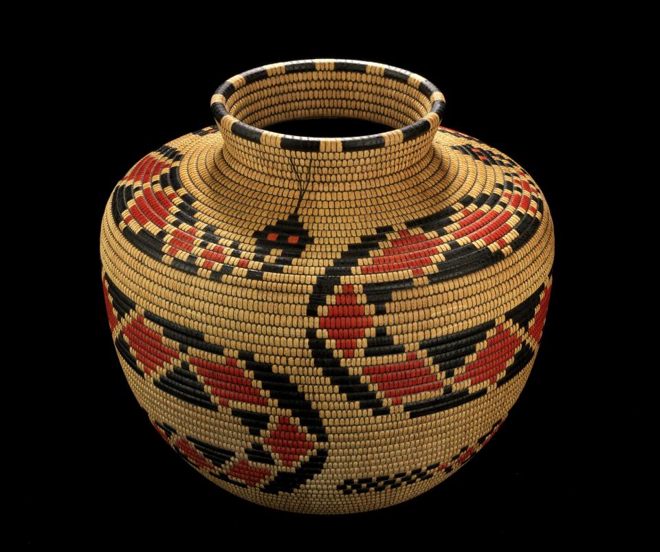 #193 Yokut Snake Basket Illusion | Smithsonian American Art Museum