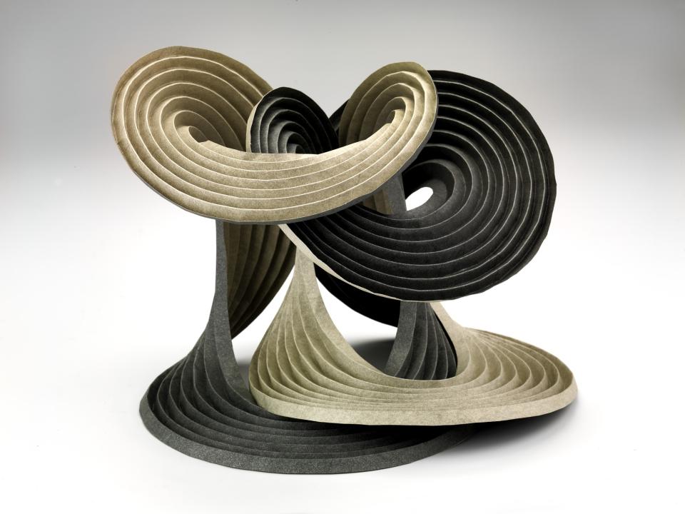Hugging Circles | Smithsonian American Art Museum