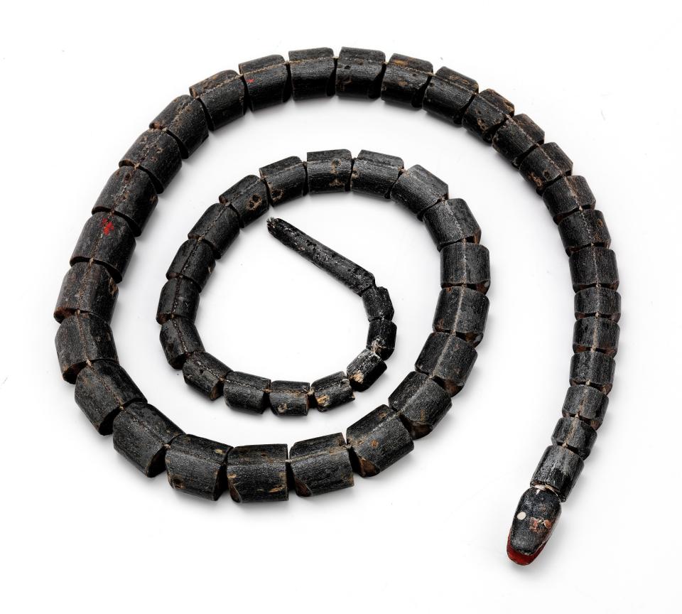 Untitled (Articulated Snake) | Smithsonian American Art Museum