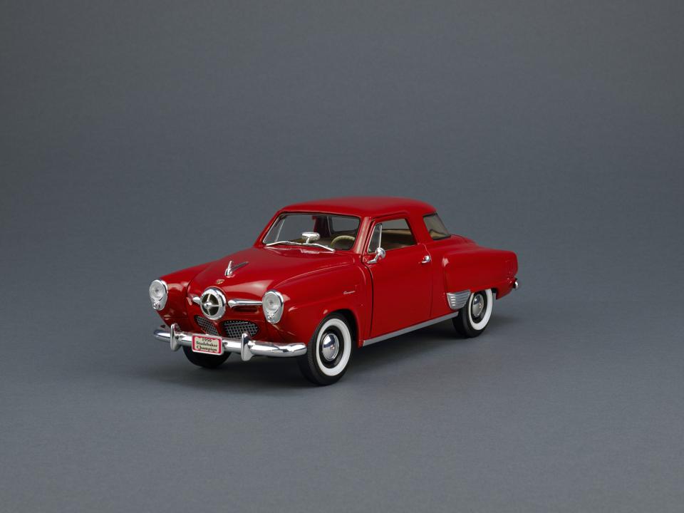 Studebaker Champion, 1950 (model car, 1:18 scale) | Smithsonian ...