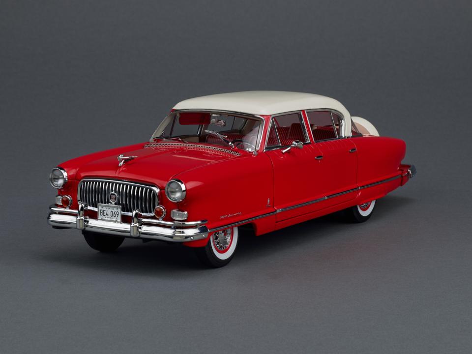Nash Ambassador Airflyte, 1952 (model car, 1:18 scale) | Smithsonian ...