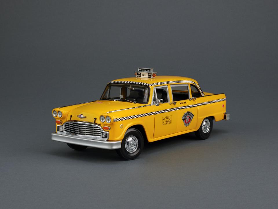 Checker A11 Taxi Cab, New York, 1981 (model car, 1:18 scale ...
