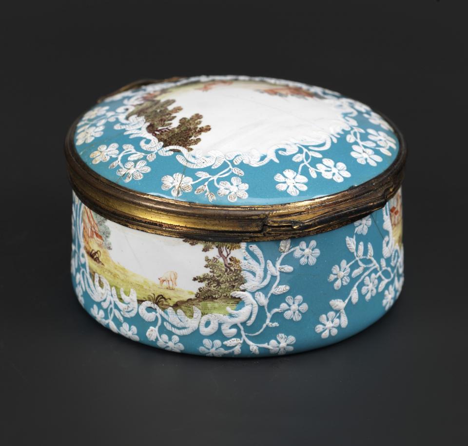 Box | Smithsonian American Art Museum