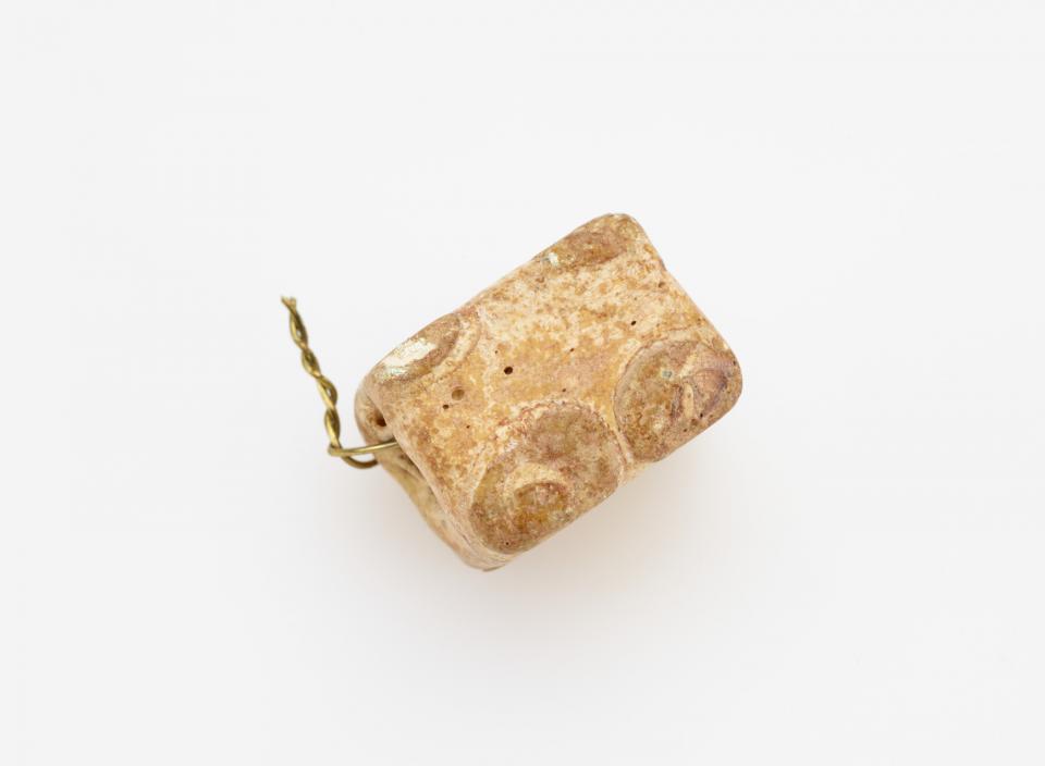 Necklace Bead | Smithsonian American Art Museum