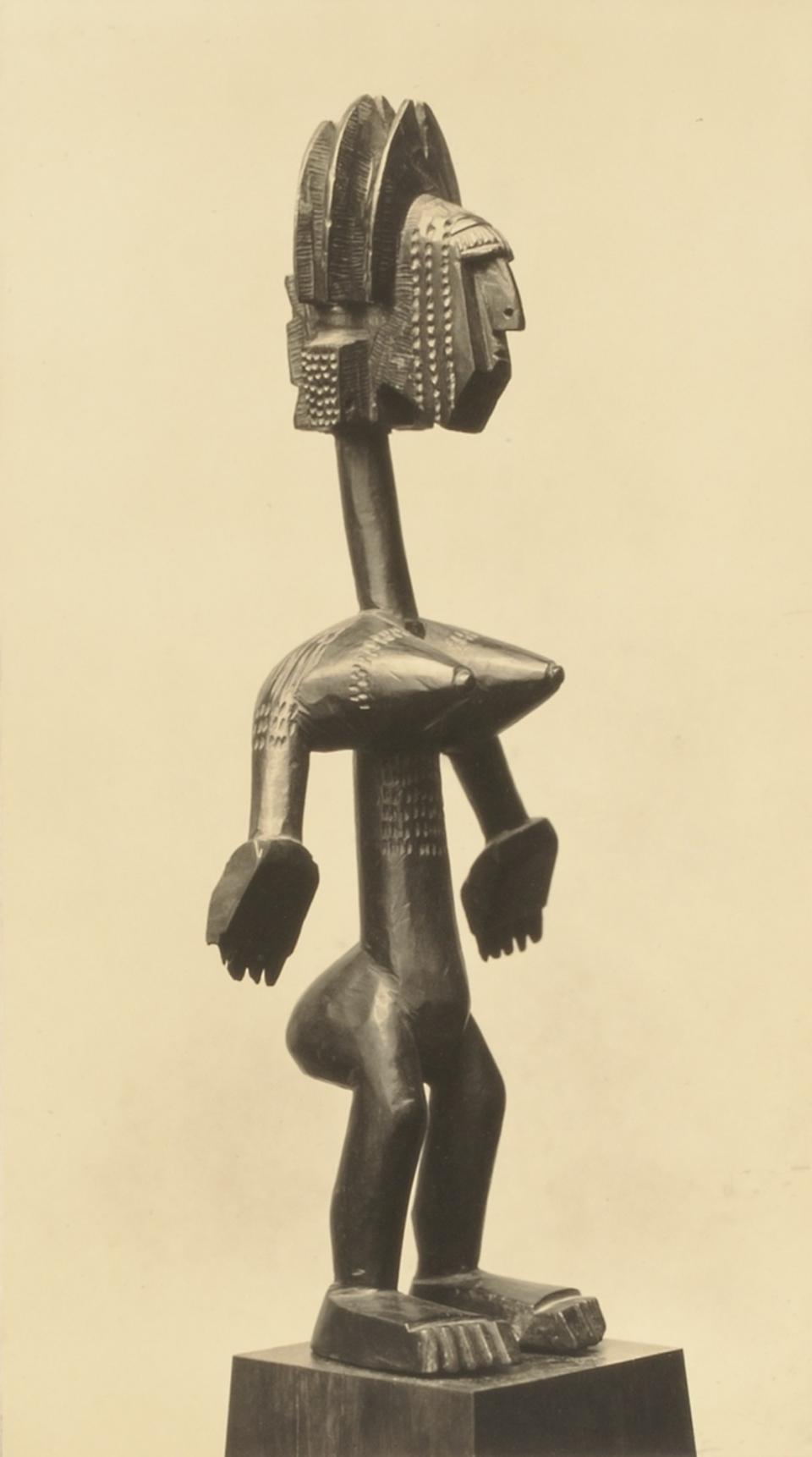 African Negro Sculpture, plate 18 | Smithsonian American Art Museum