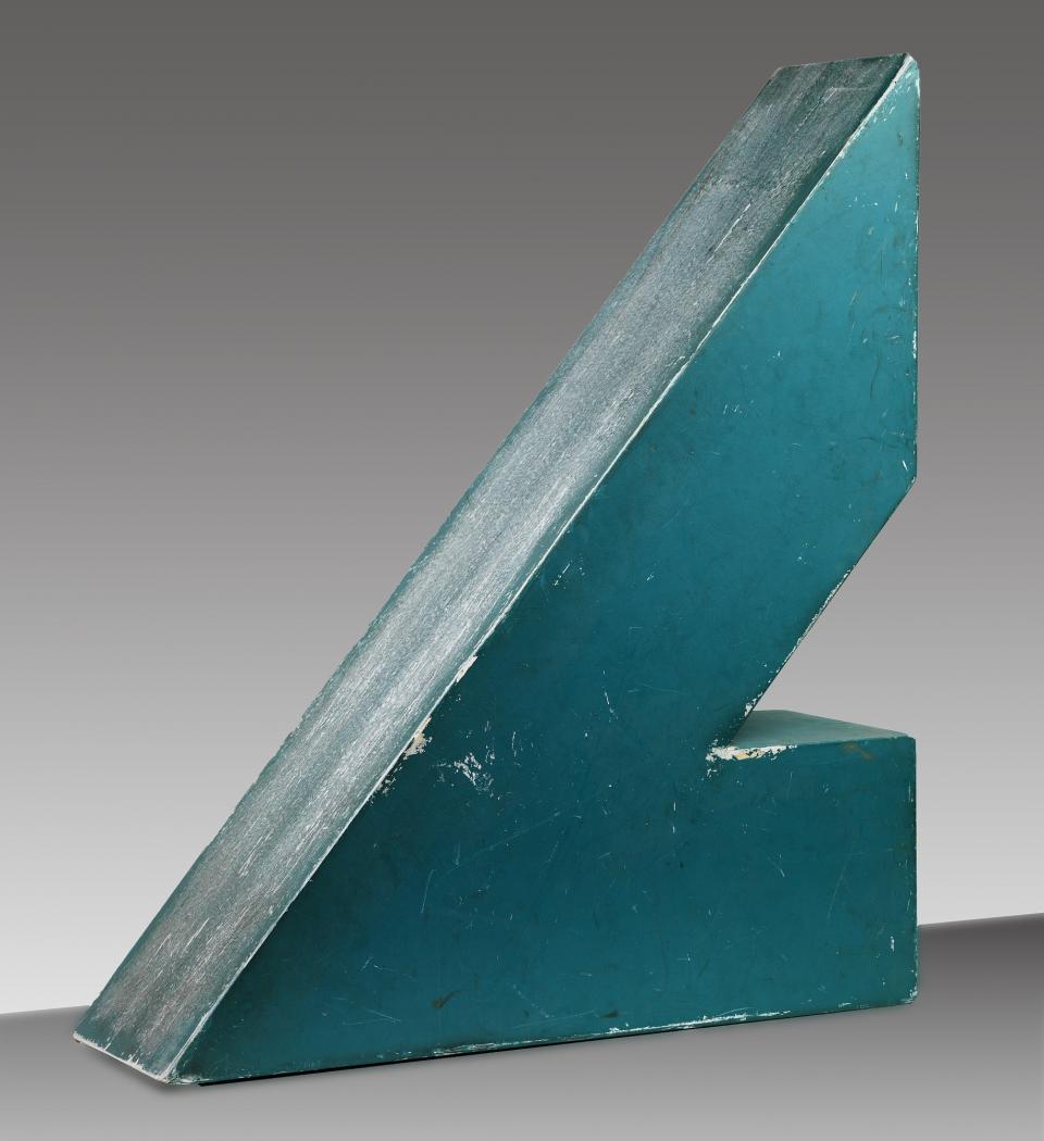 Untitled (Participatory Sculpture--Triangle #2) | Smithsonian American ...