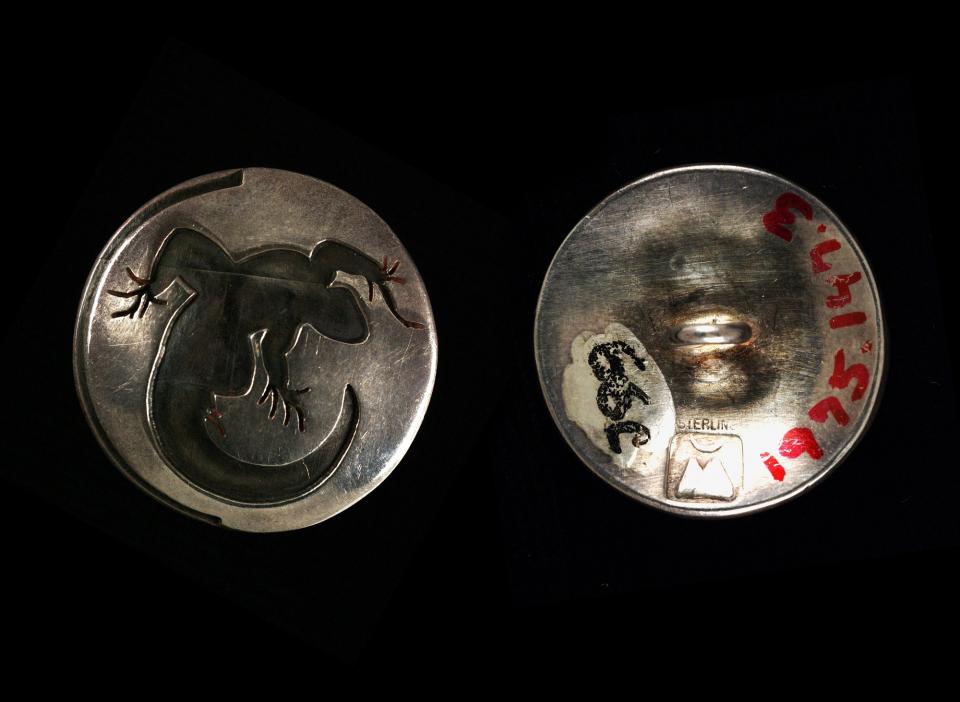 Button | Smithsonian American Art Museum