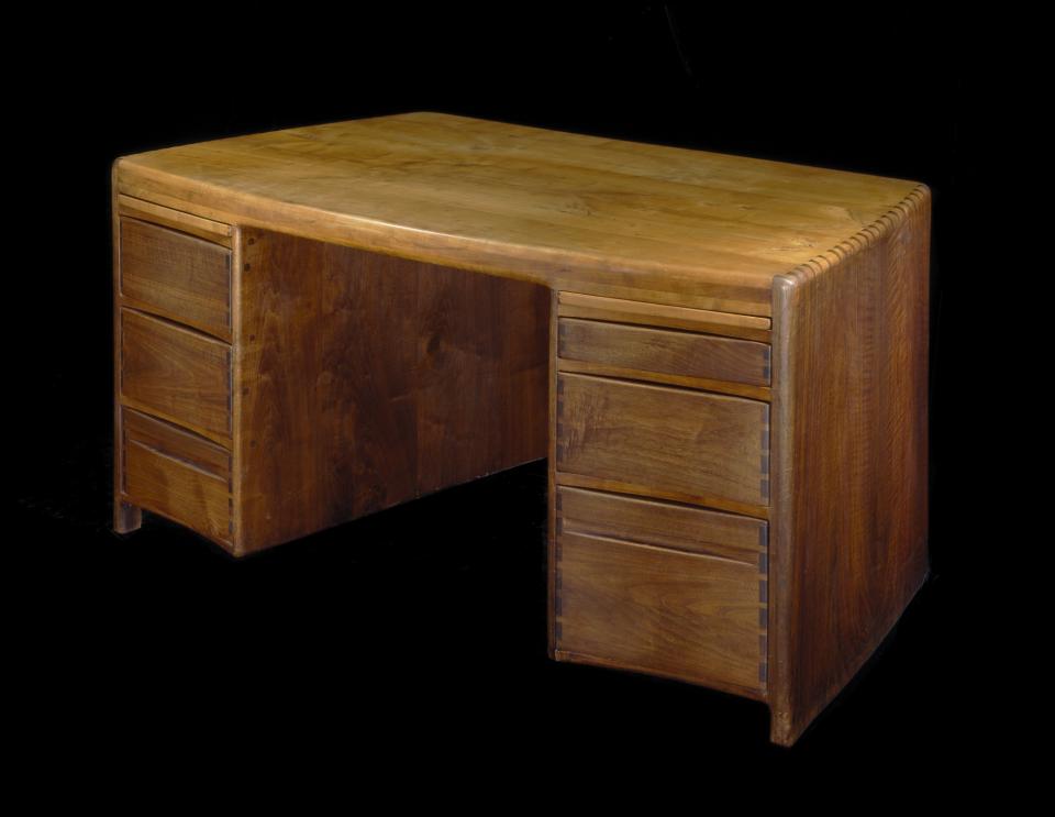Desk | Smithsonian American Art Museum