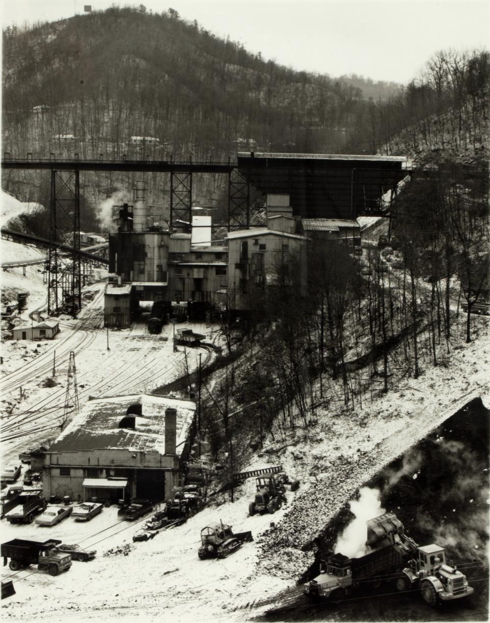 The Blue Diamond Mines, Leatherwood, KY | Smithsonian American Art Museum