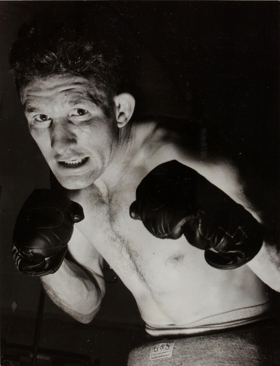 Lew Jenkins, half length portrait as boxer | Smithsonian American Art ...