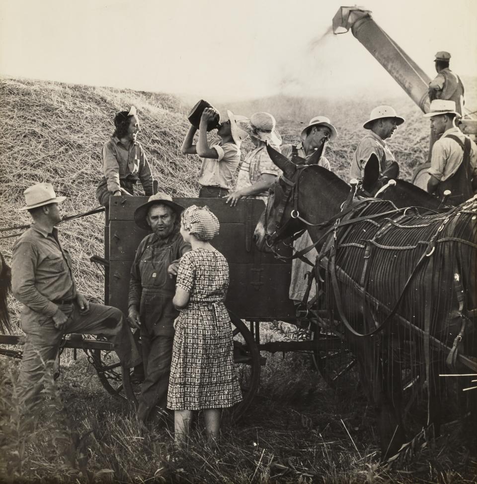 Wheat Threshing, Illinois | Smithsonian American Art Museum