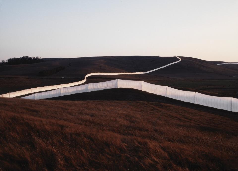 Running Fence, Sonoma and Marin Counties, California, 1972-76 ...